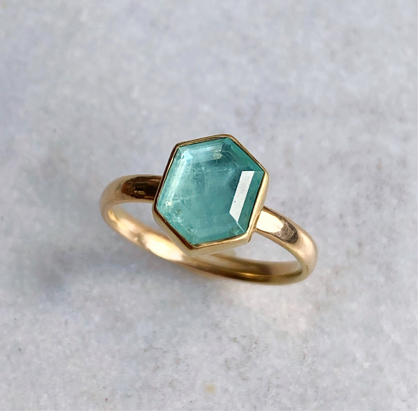 Neon Green Beryl Ring - Mavens